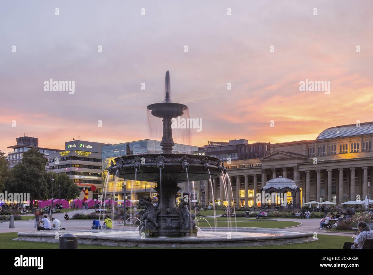 Evening atmosphere at Schlossplatz Stuttgart. View of Koenigstrasse ...
