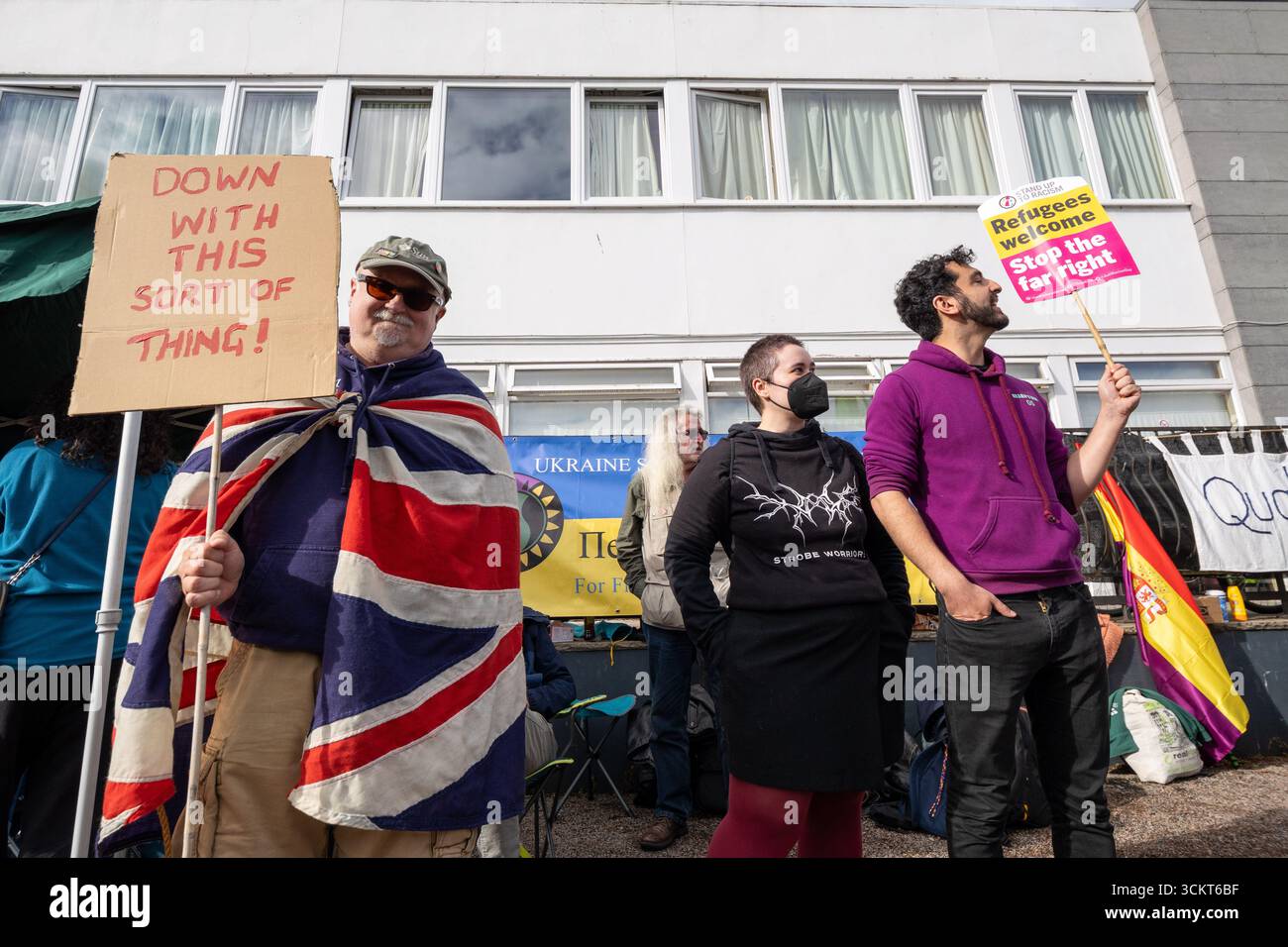 September 13, 2025, Falkirk, Scotland, UK: Pro-immigration groups Stand ...