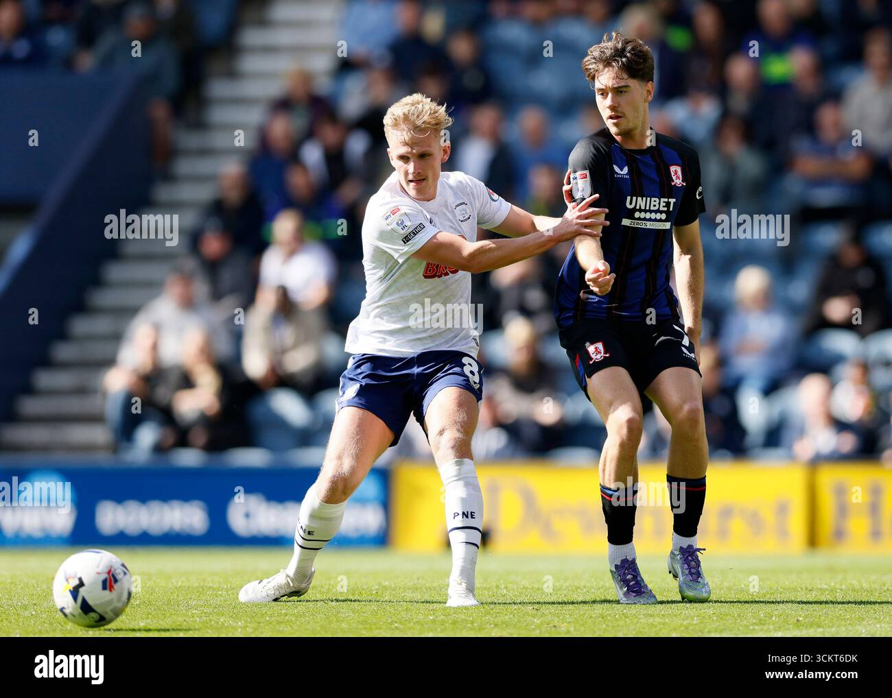 Preston North End's Ali McCann (left) and Middlesbrough's Hayden ...