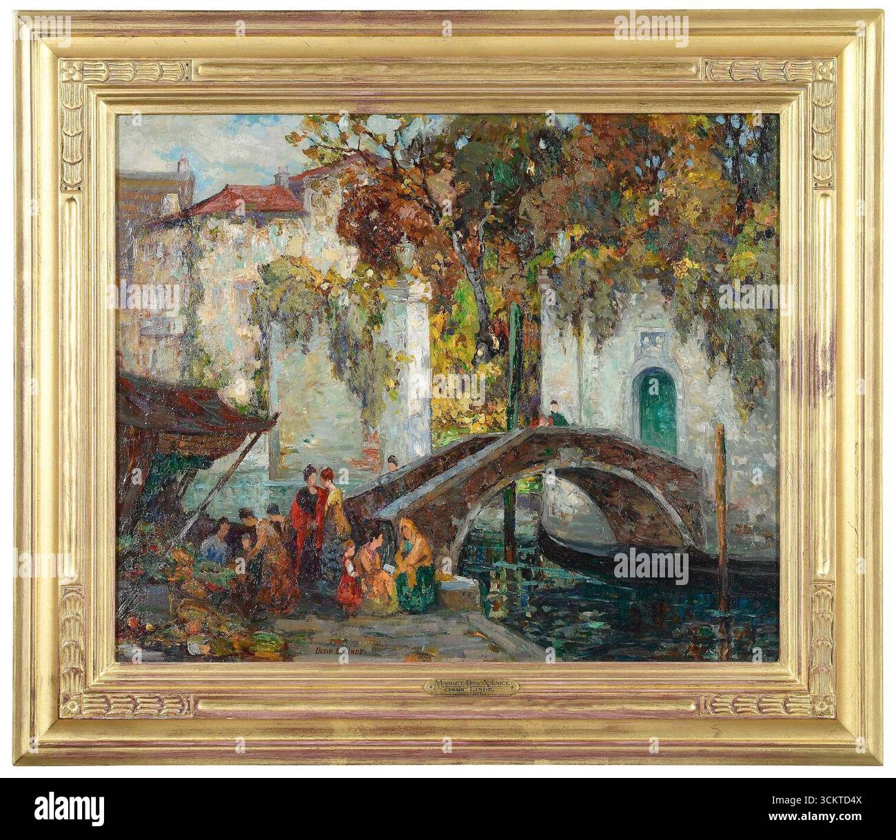 Center l Cut Out Stock Images & Pictures - Alamy