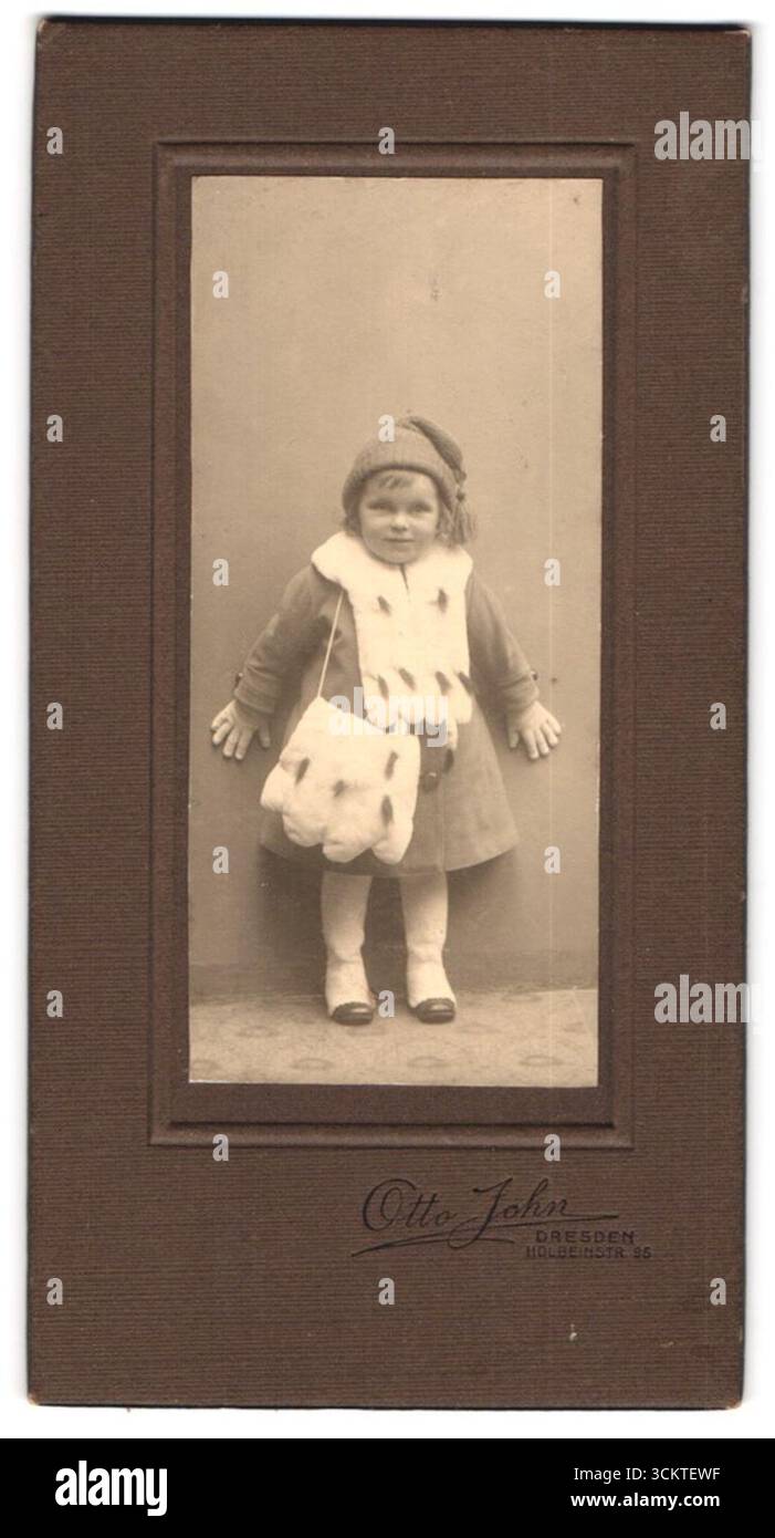 John dresden Cut Out Stock Images & Pictures - Alamy
