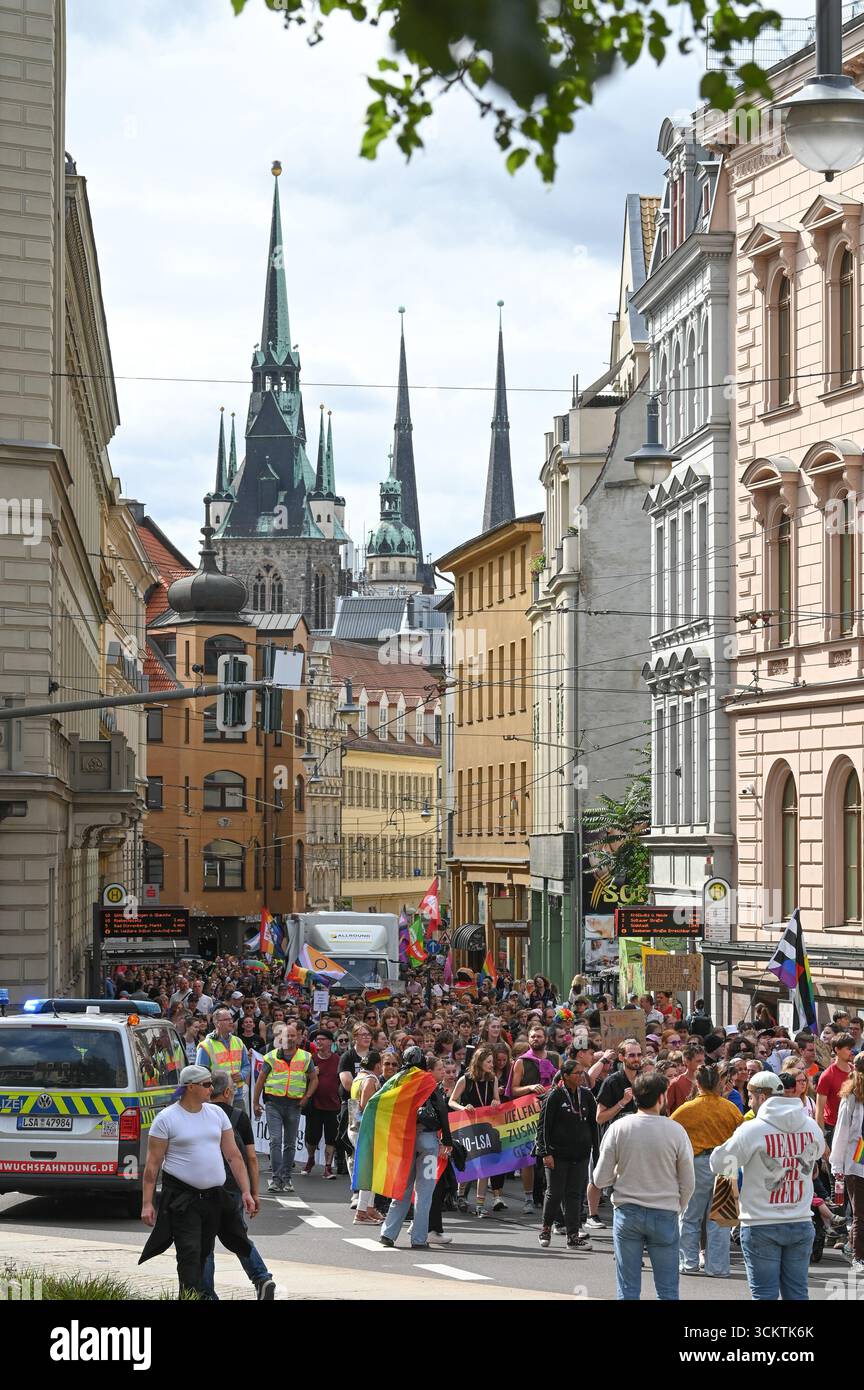 13 September 2025, Saxony-Anhalt, Halle (Saale): The Christopher Street ...