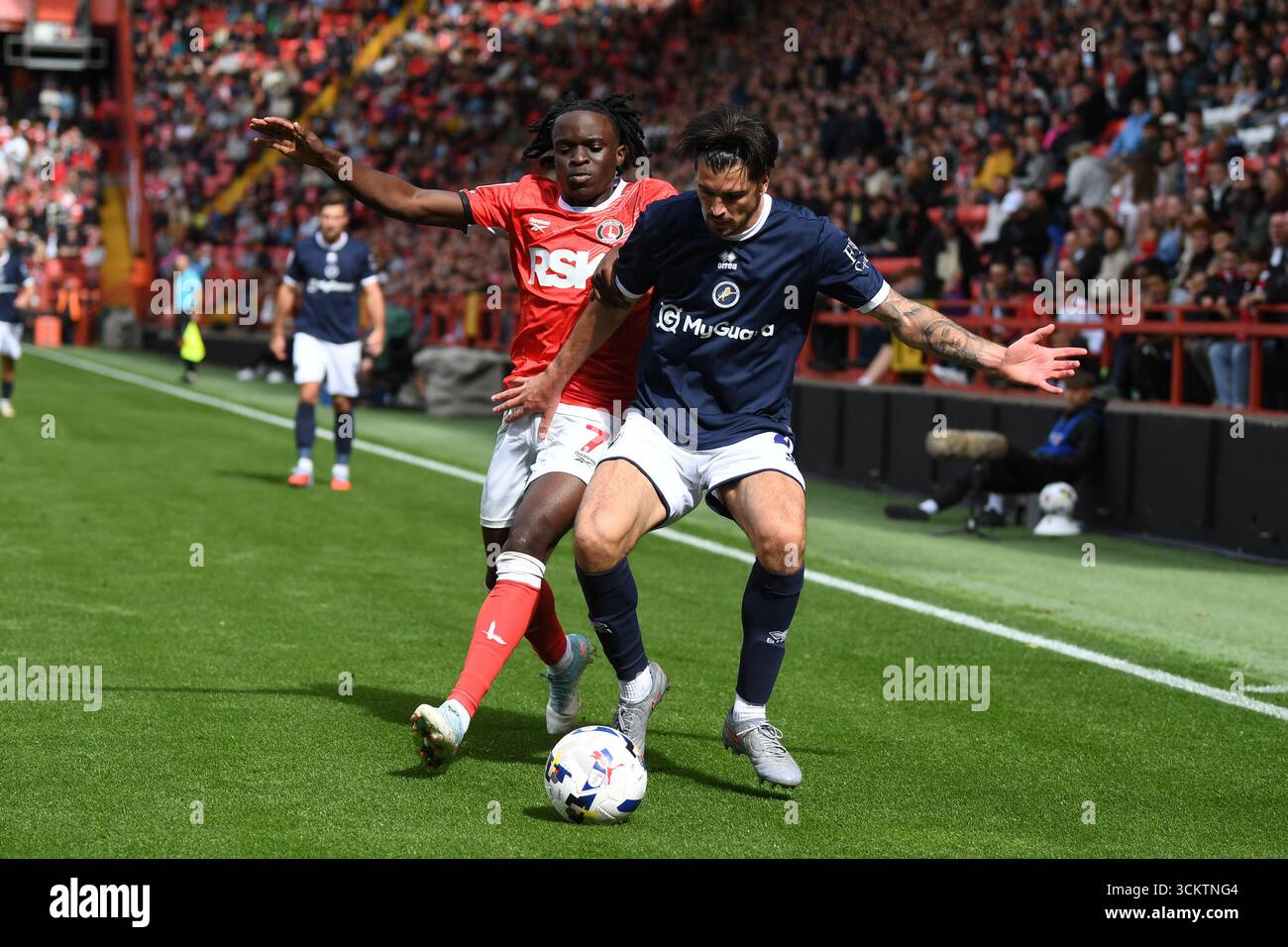 Crama millwall hi-res stock photography and images - Alamy