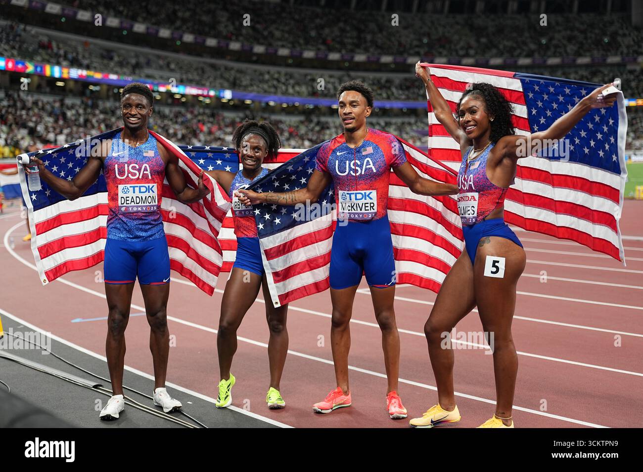 Alexis holmes hi-res stock photography and images - Alamy