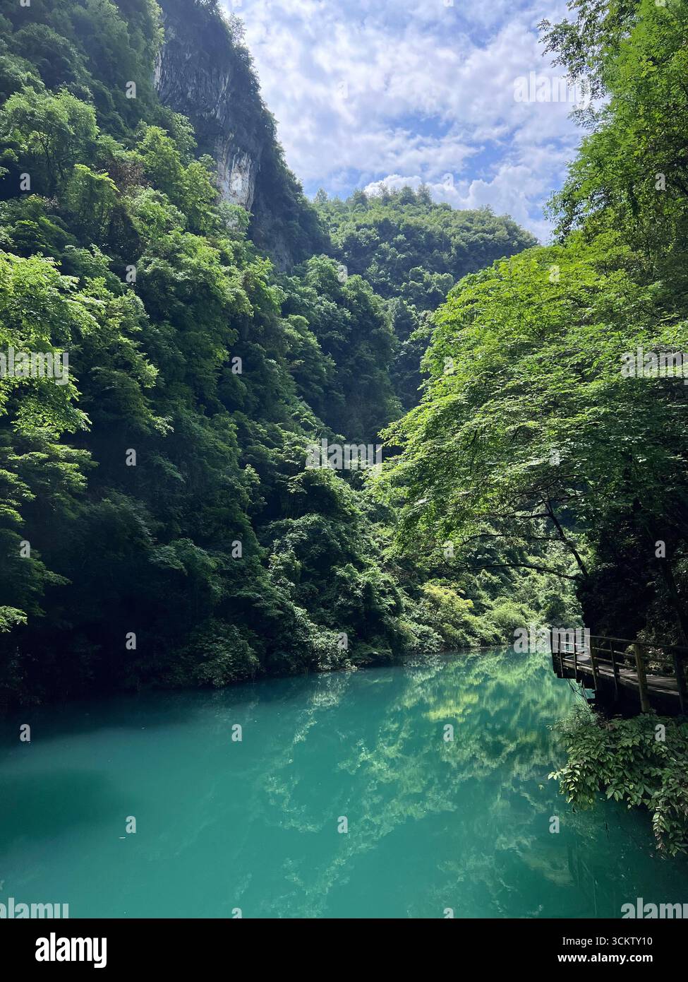 Crystal clear reflections and towering cliffs – nature’s masterpiece in ...