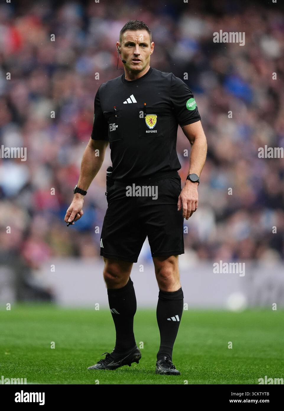 Referee Steven McLean during the William Hill Premiership match at ...