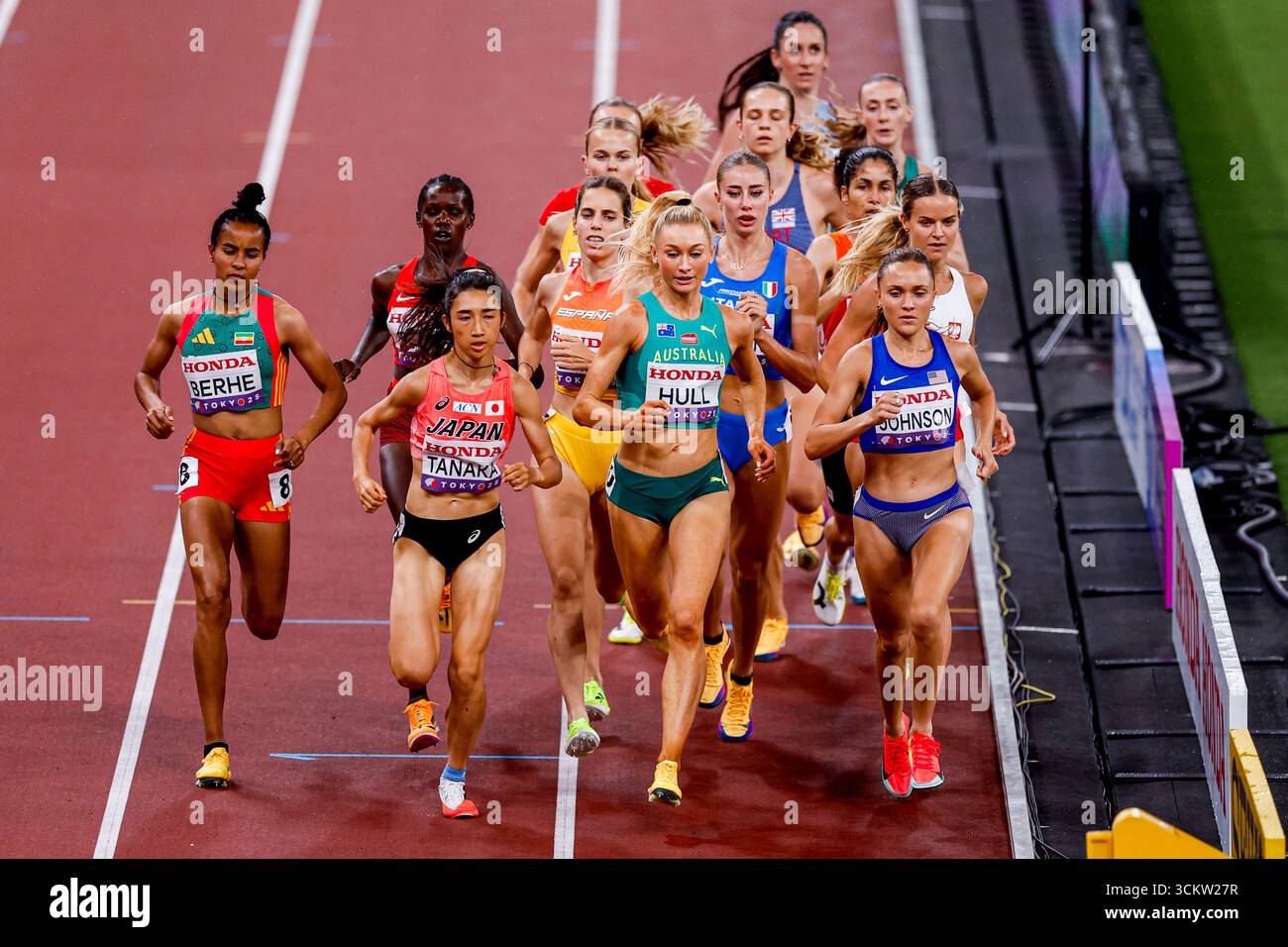 Jessica Hull of Australia and Sinclaire Johnson of United States of ...