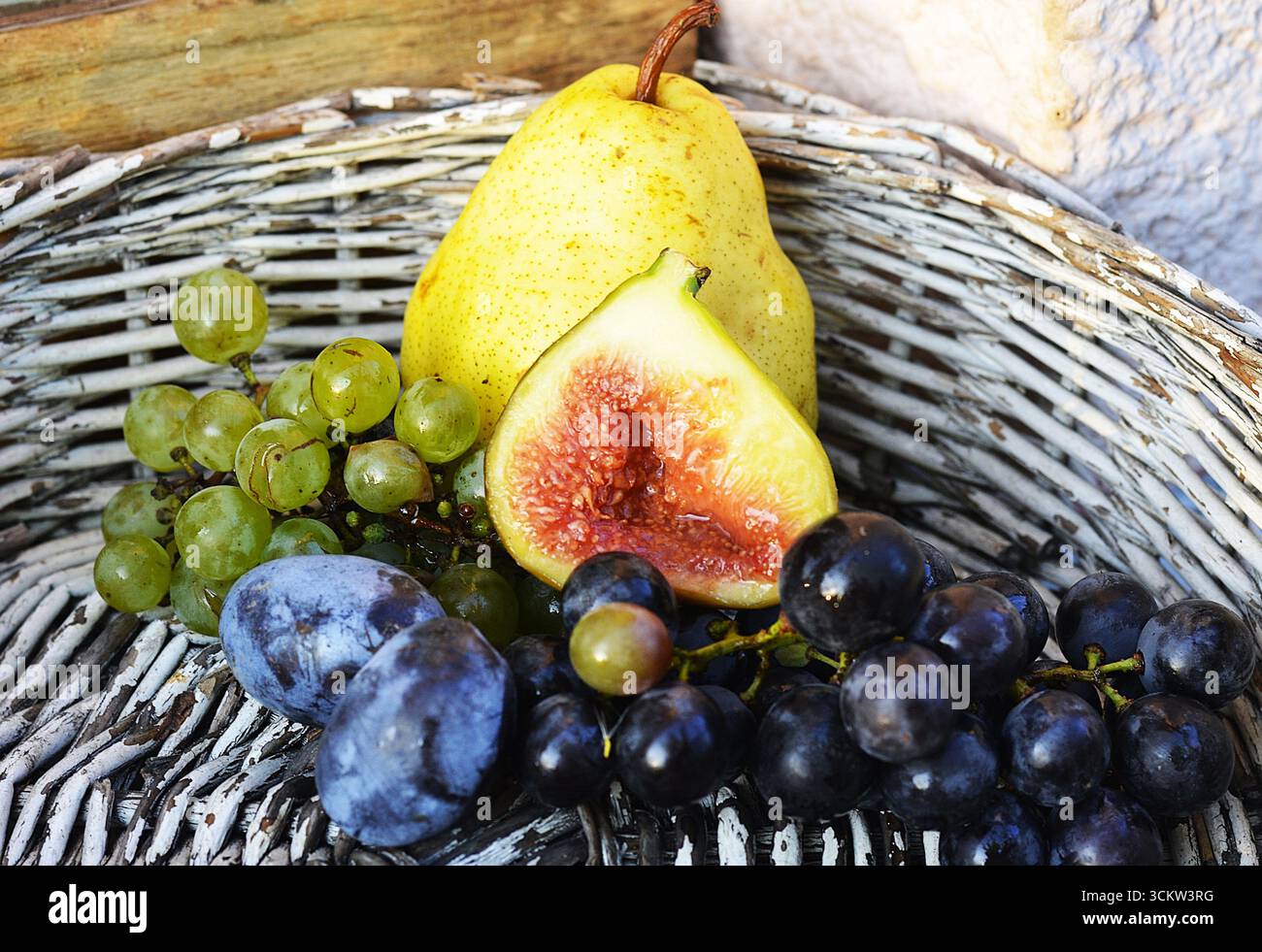 Healthy Fresh Fruits in September,Close up Photo Stock Photo - Alamy