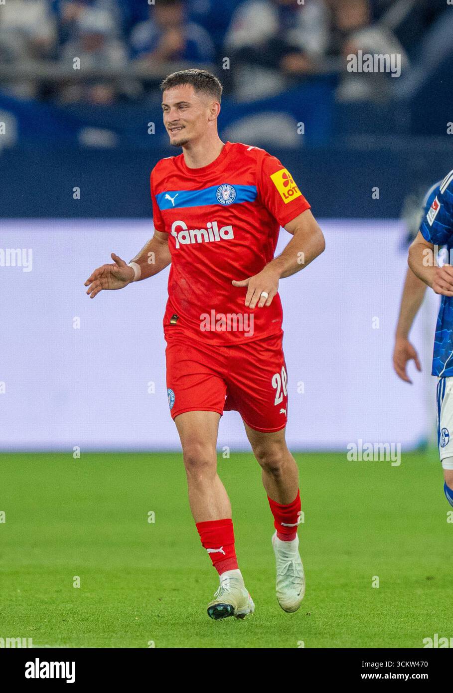 David Zec (Holstein Kiel, 26) 13.09.2025, FC Schalke 04 - Holstein Kiel ...