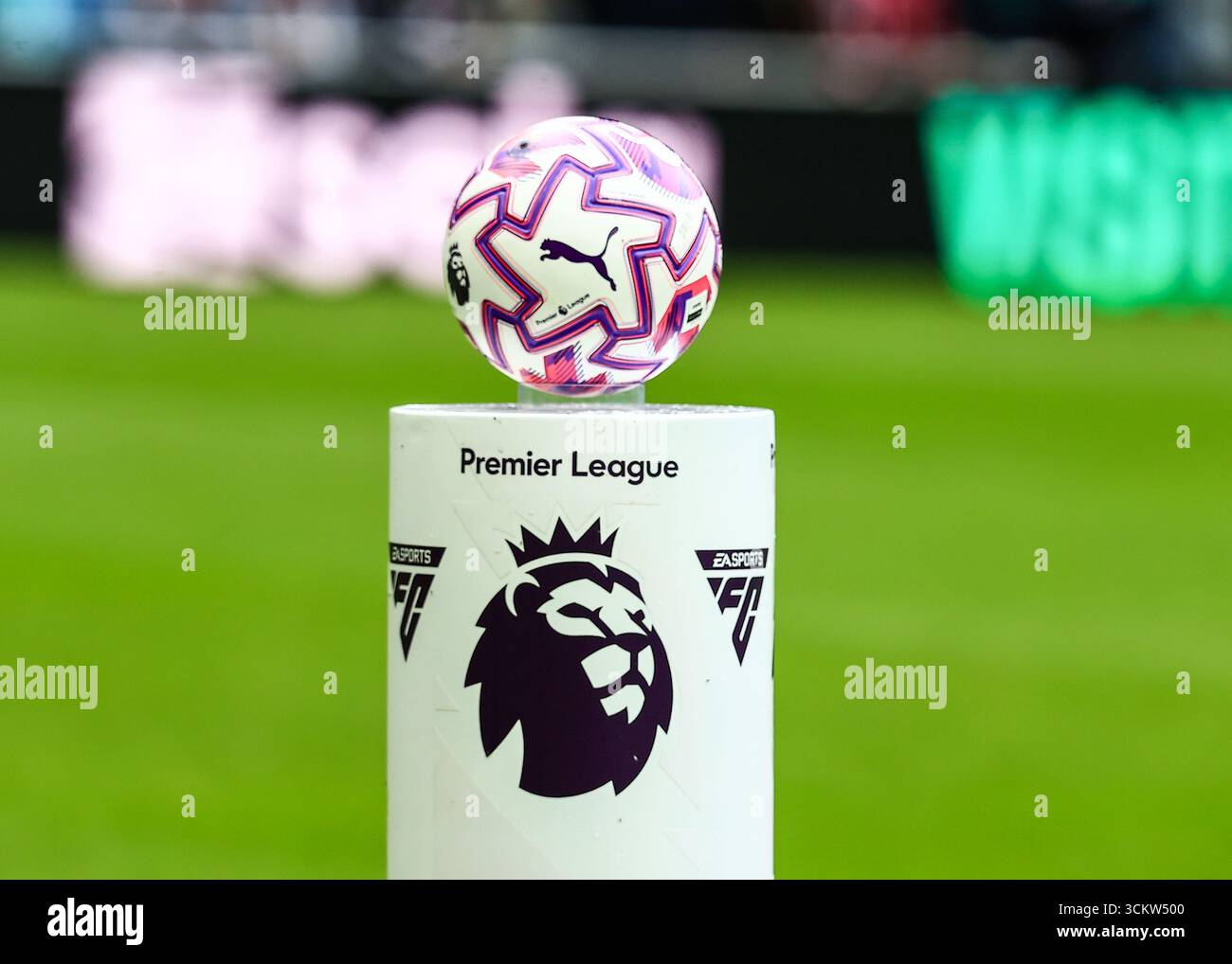 Official Puma Premier League match ball during the Premier League match ...