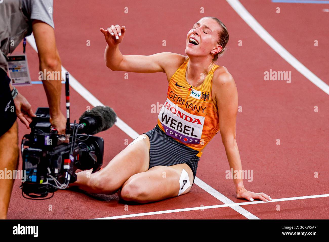 Nele Weßel of Germany celebrates after competing in the Women's 1500 ...