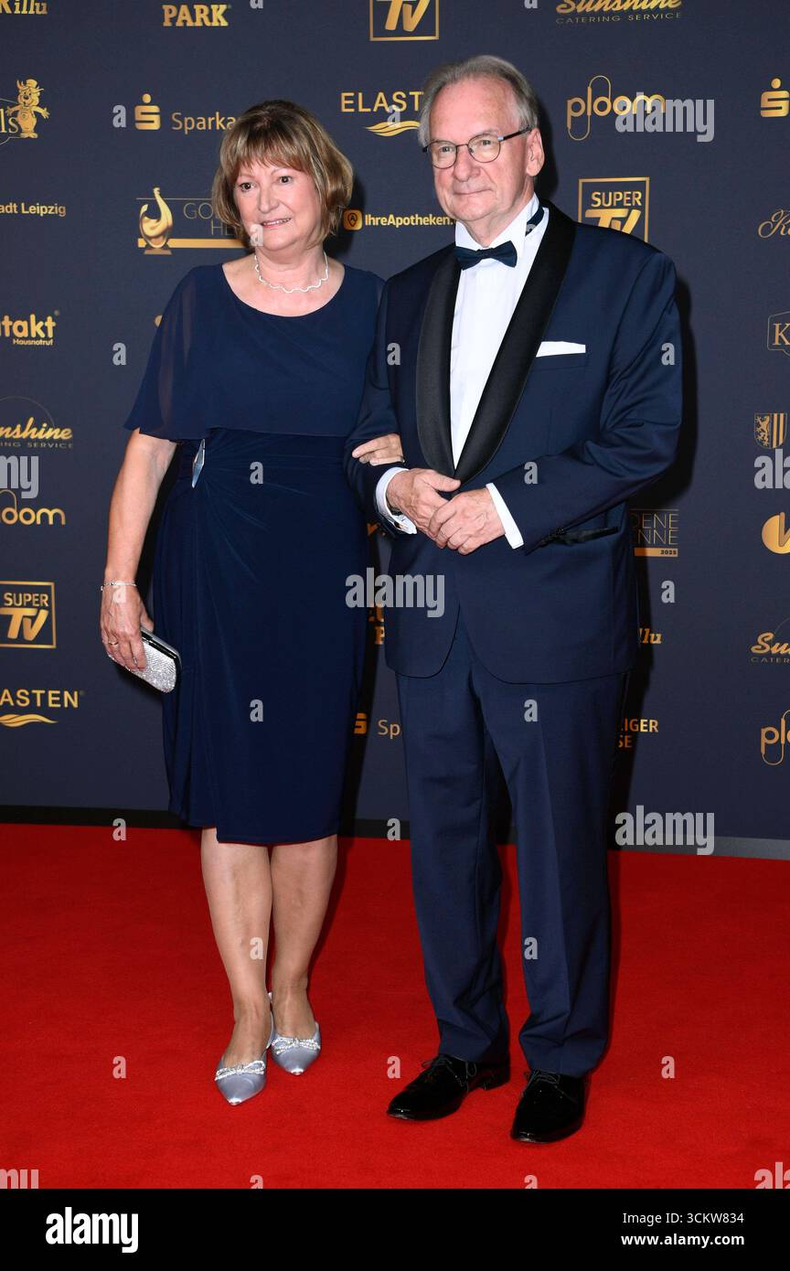Reiner Haseloff mit Ehefrau Gabriele Haseloff bei der 31. Verleihung ...