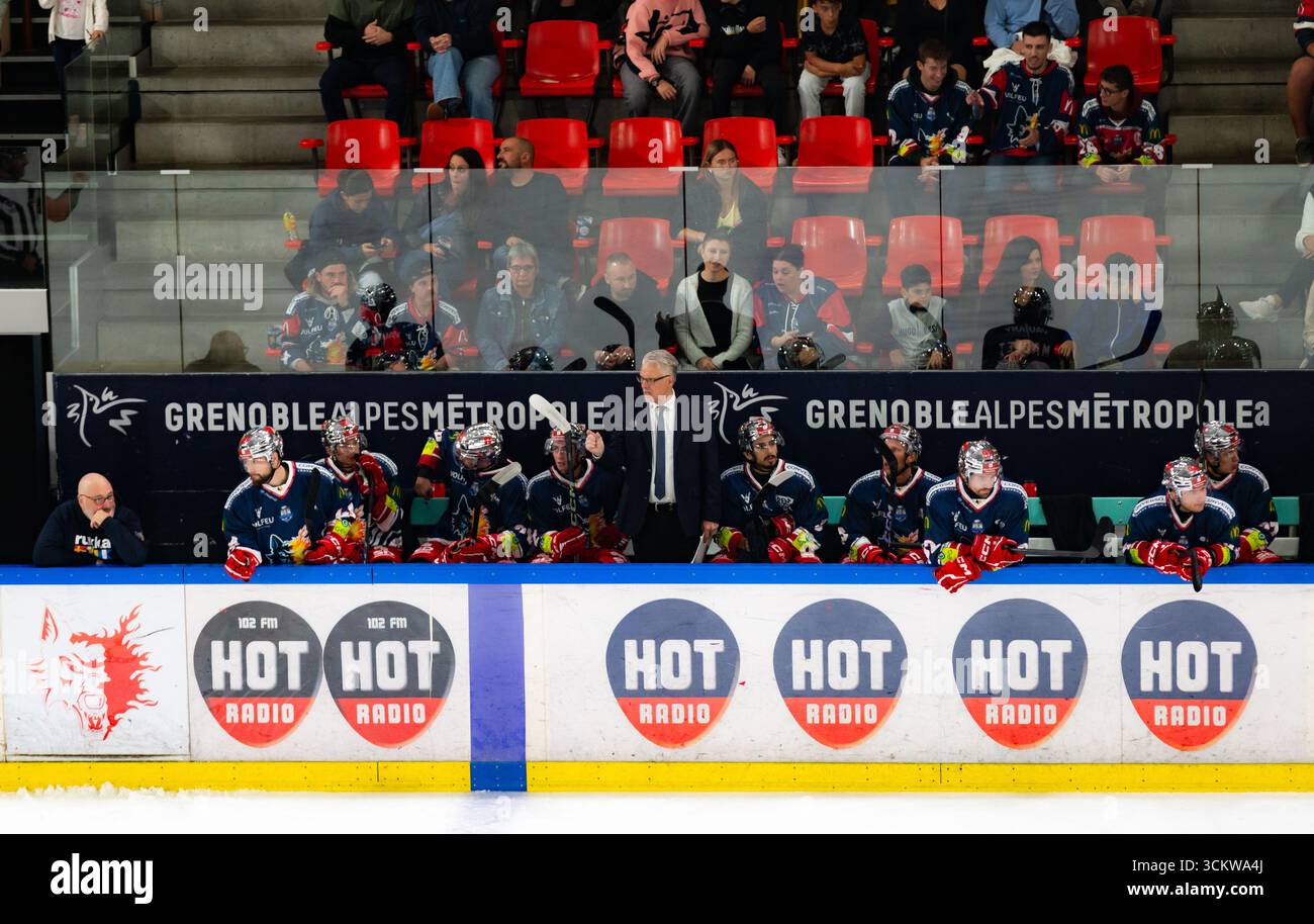 Grenoble Team in action during Synerglace Magnus Ligue game between ...
