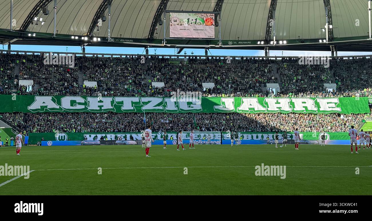 13 September 2025, Lower Saxony, Wolfsburg: Soccer, Bundesliga, VfL ...