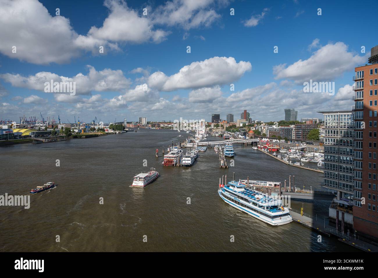 SYMBOL - 12 September 2025, Hamburg: Overview of HafenCity in Hamburg. Photo: Silas Stein/dpa ...