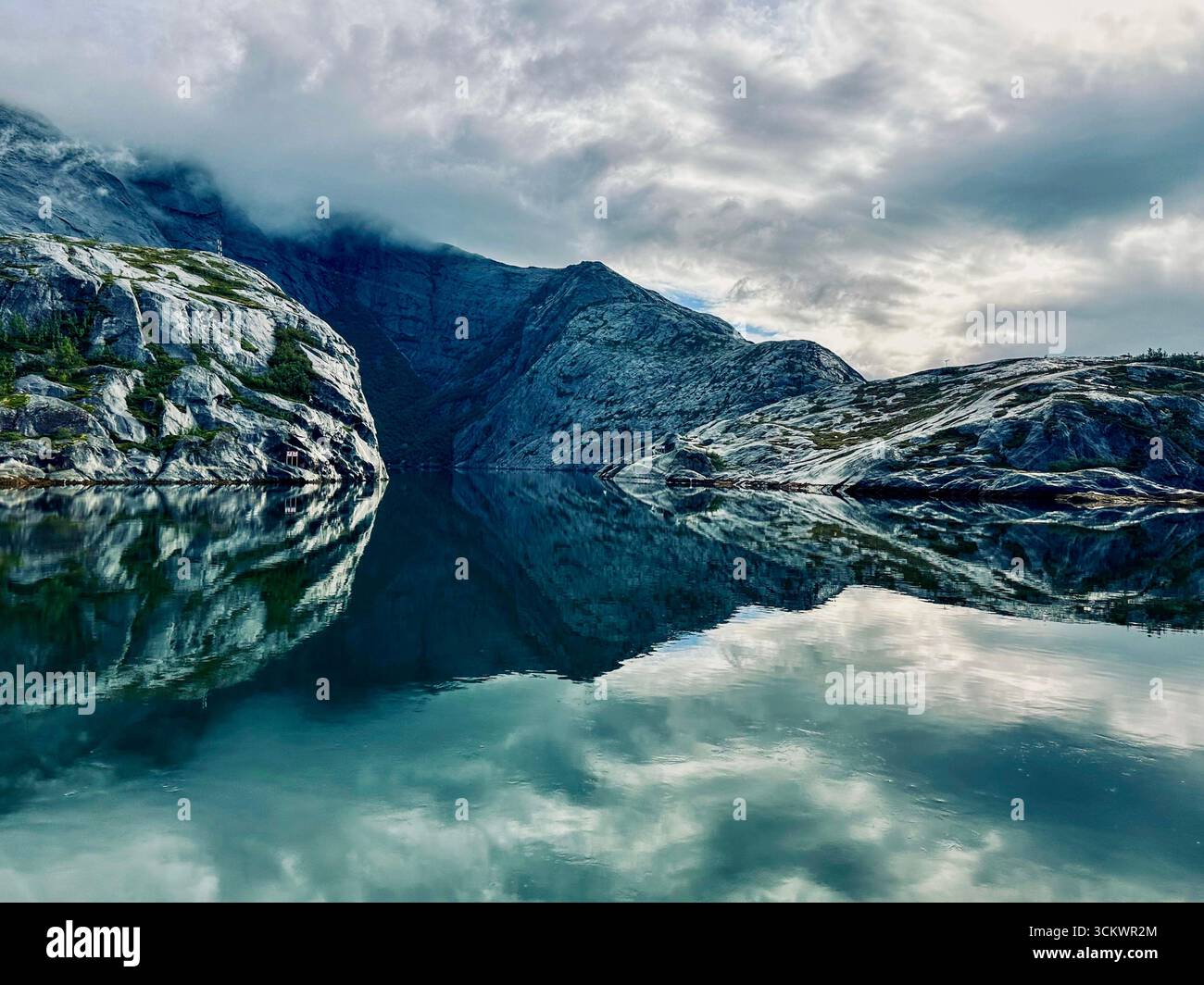 Arctic cicrle landscape hi-res stock photography and images - Alamy