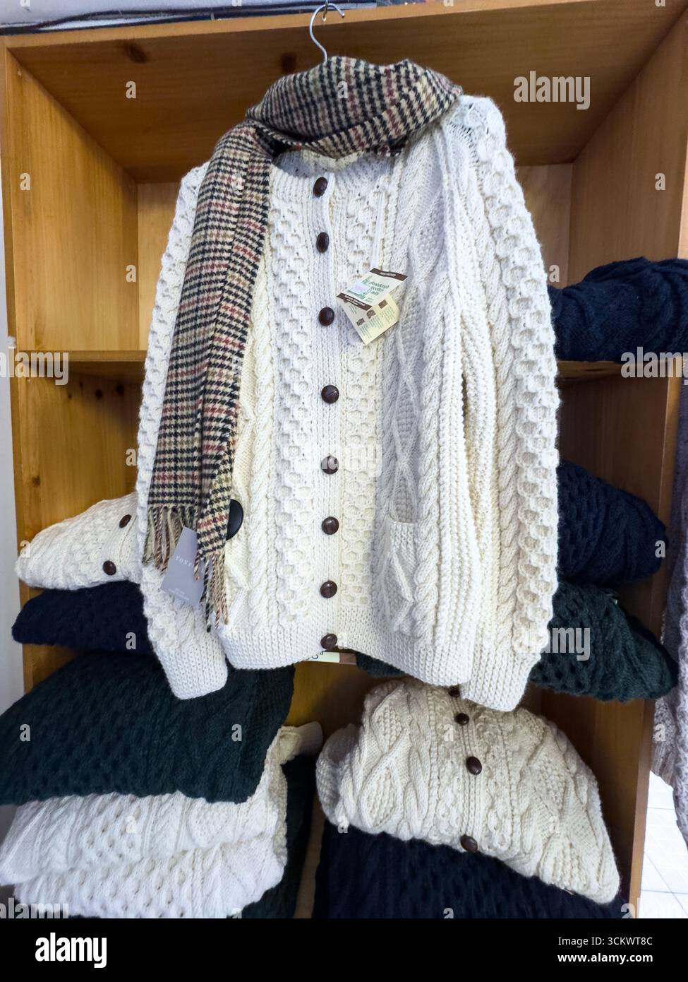 Aran Wooll cardigan, Clare Woollen Mills, Irish wool clothing shop ...