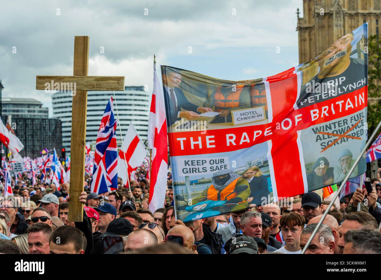 London, UK. 13 Sep 2025. There a many 'christians' with crosses ...