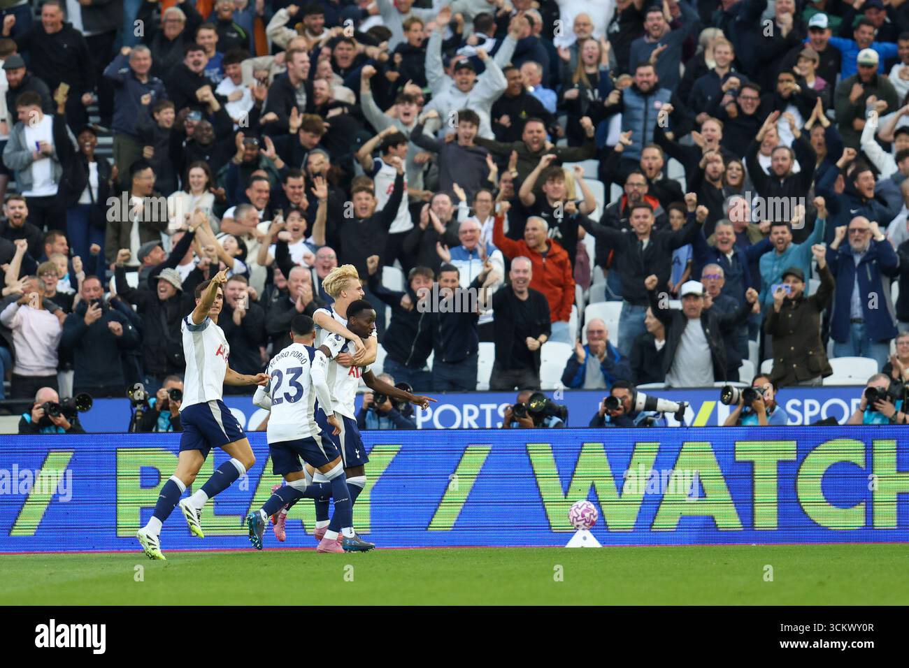 Pape Matar Sarr of Tottenham Hotspur celebrate with his teammates after ...