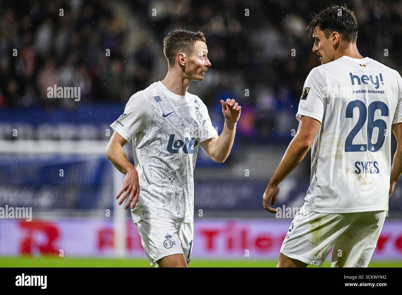 Union's Rob Schoofs and Union's Ross Sykes pictured during a soccer ...