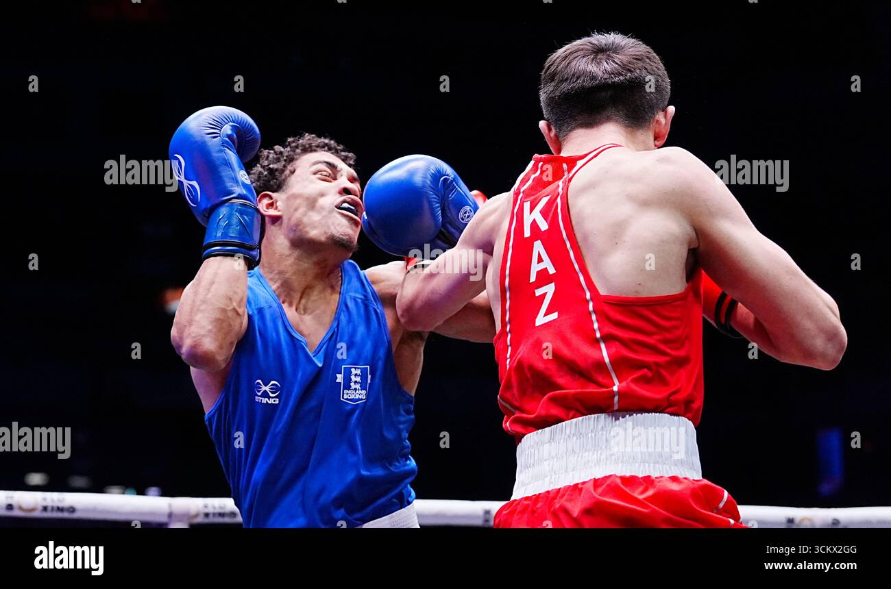 Odel Kamara (left) in action against Torekhan Sabyrkhan (right) on day ...