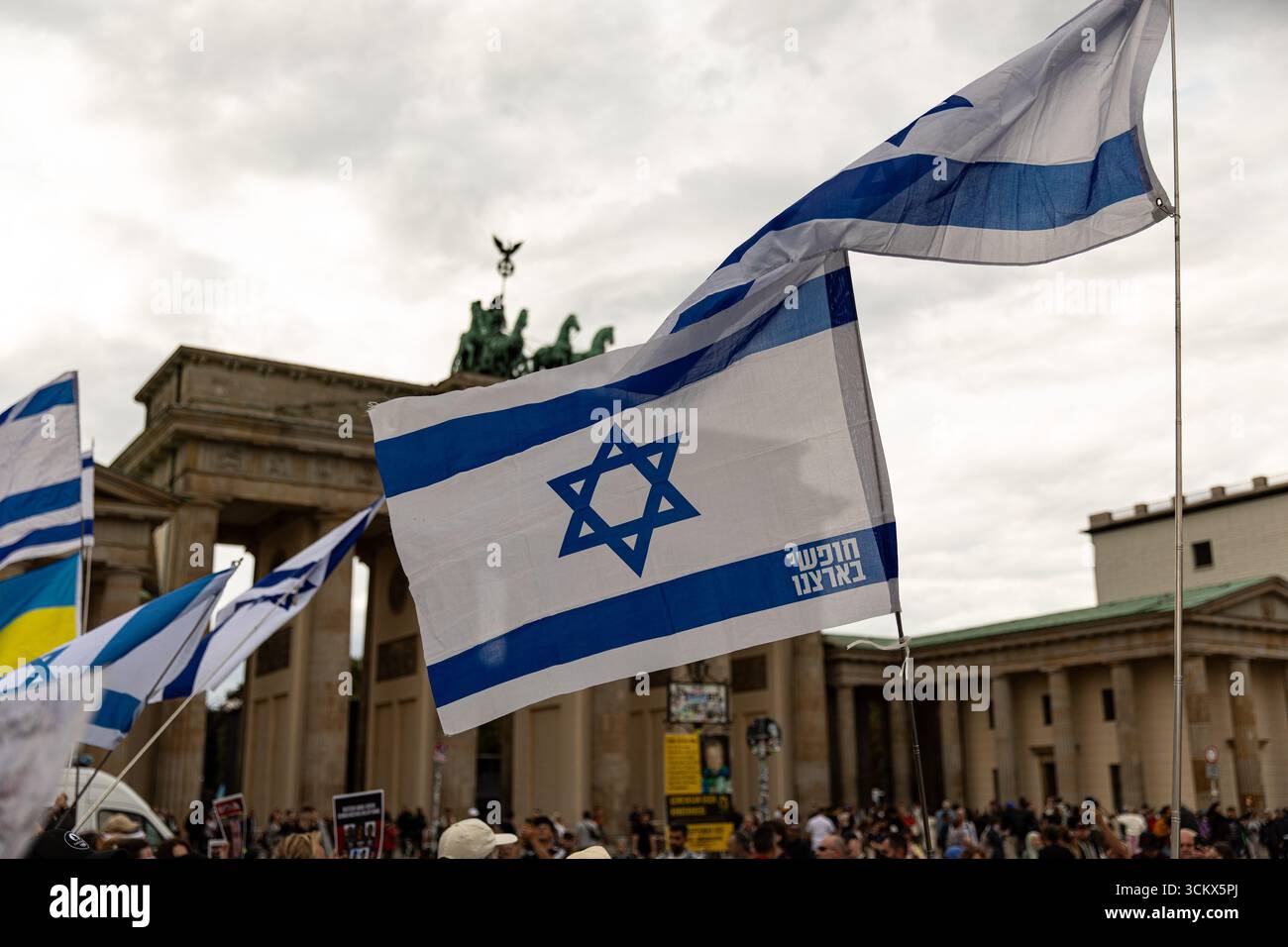 At least 12,000 people gathered at Berlin's Brandenburg Gate on ...