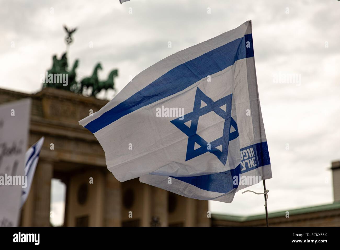 At least 12,000 people gathered at Berlin's Brandenburg Gate on ...