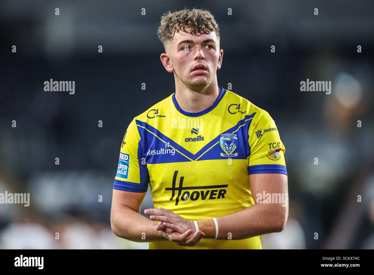 Tom McKinney of Warrington Wolves applauds the fans after the game ...