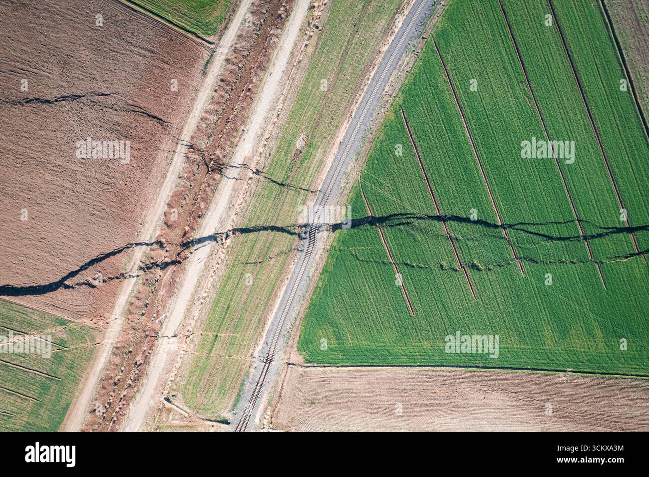 Turkey earthquake. Central fault line. Centerline map of affected and ...