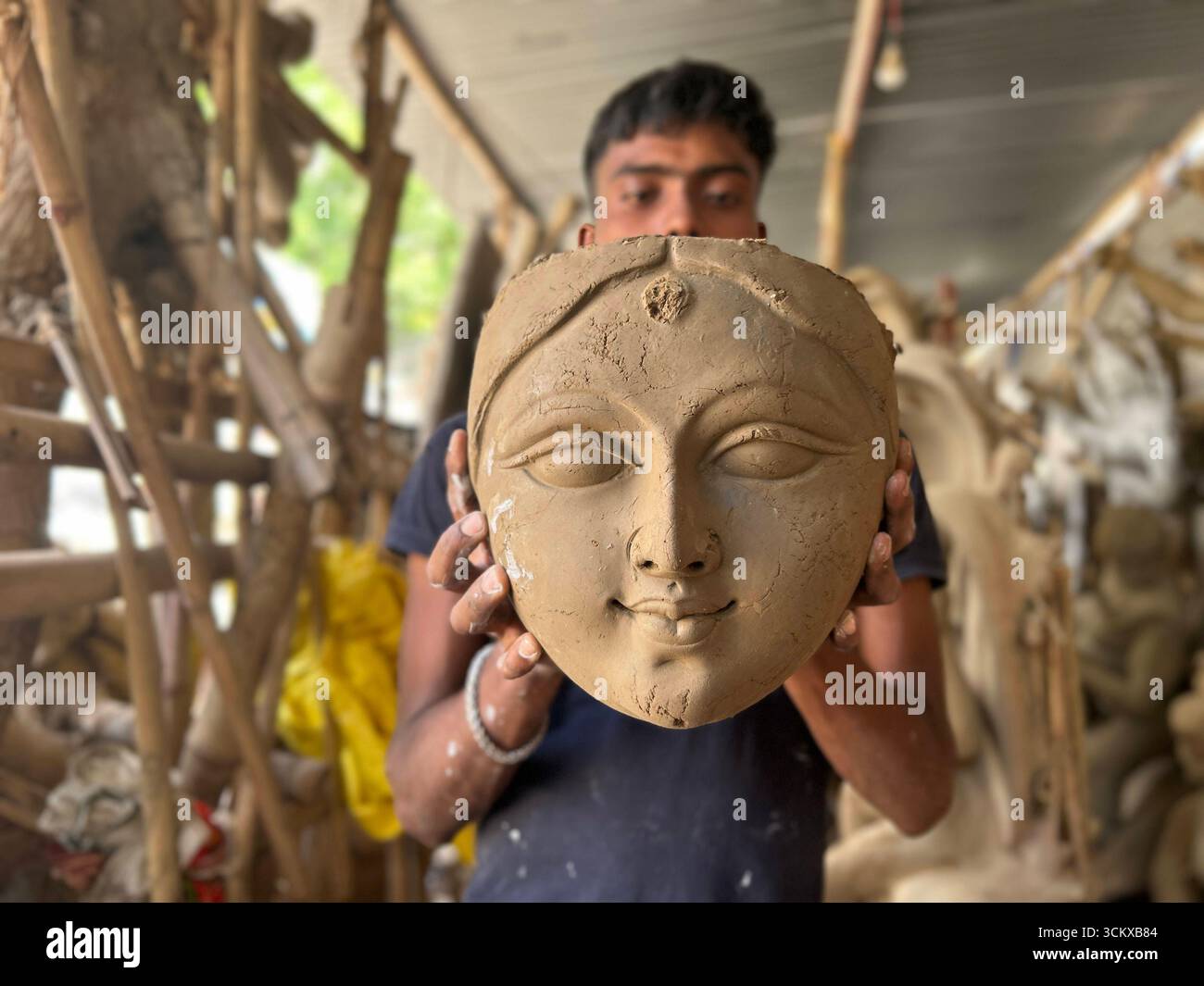 GURUGRAM, INDIA - SEPTEMBER 13: Artists from Murshidabad district of ...