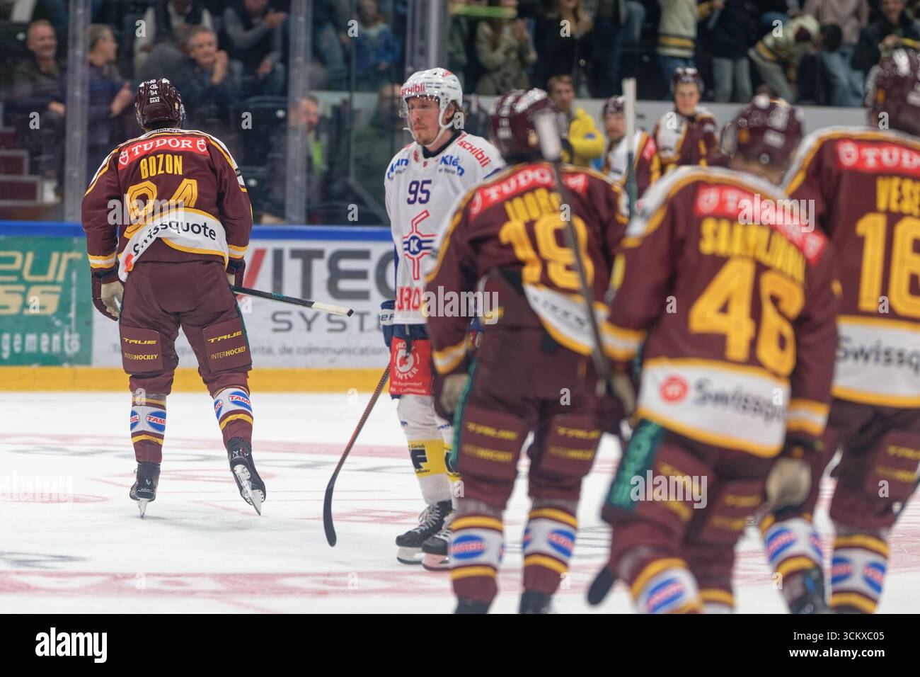 Geneva, Switzerland. 13th Sep, 2025. Tim Bozon (94 Geneve Servette HC ...