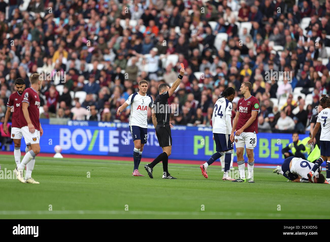13th September 2025; London Stadium, London, England; Premier League ...