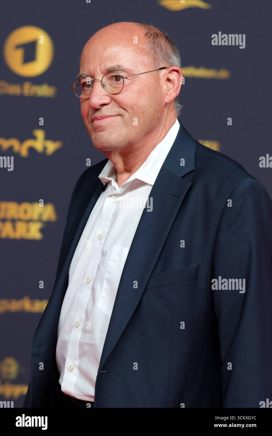 Verleihung der Goldenen Henne 2025 Dr. Gregor Gysi deutscher ...