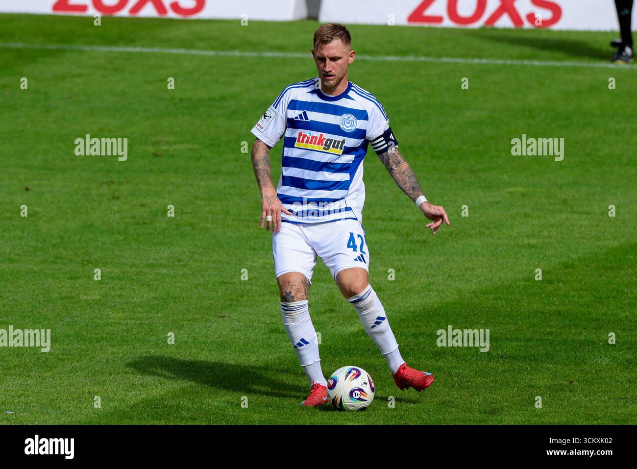 13 September 2025, North Rhine-Westphalia, Duisburg: Soccer: 3rd League ...