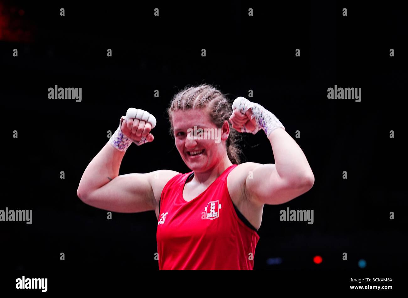 Emily Asquith celebrates winning against Pooja Rani on day ten of the ...