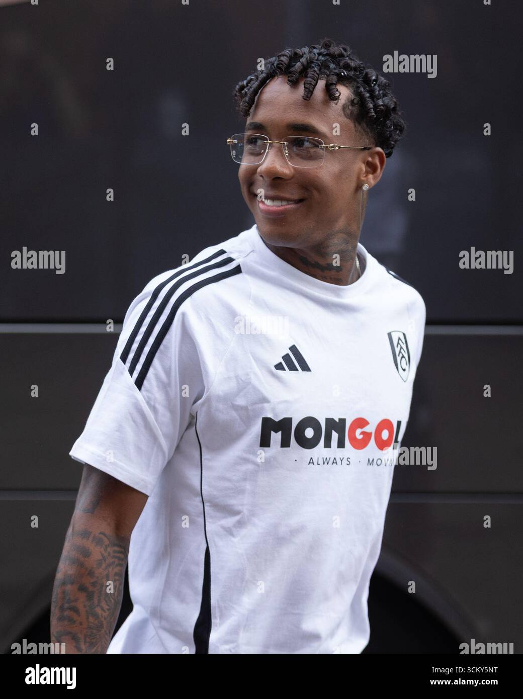 New signing Kevin of Fulham during the Premier League match between ...