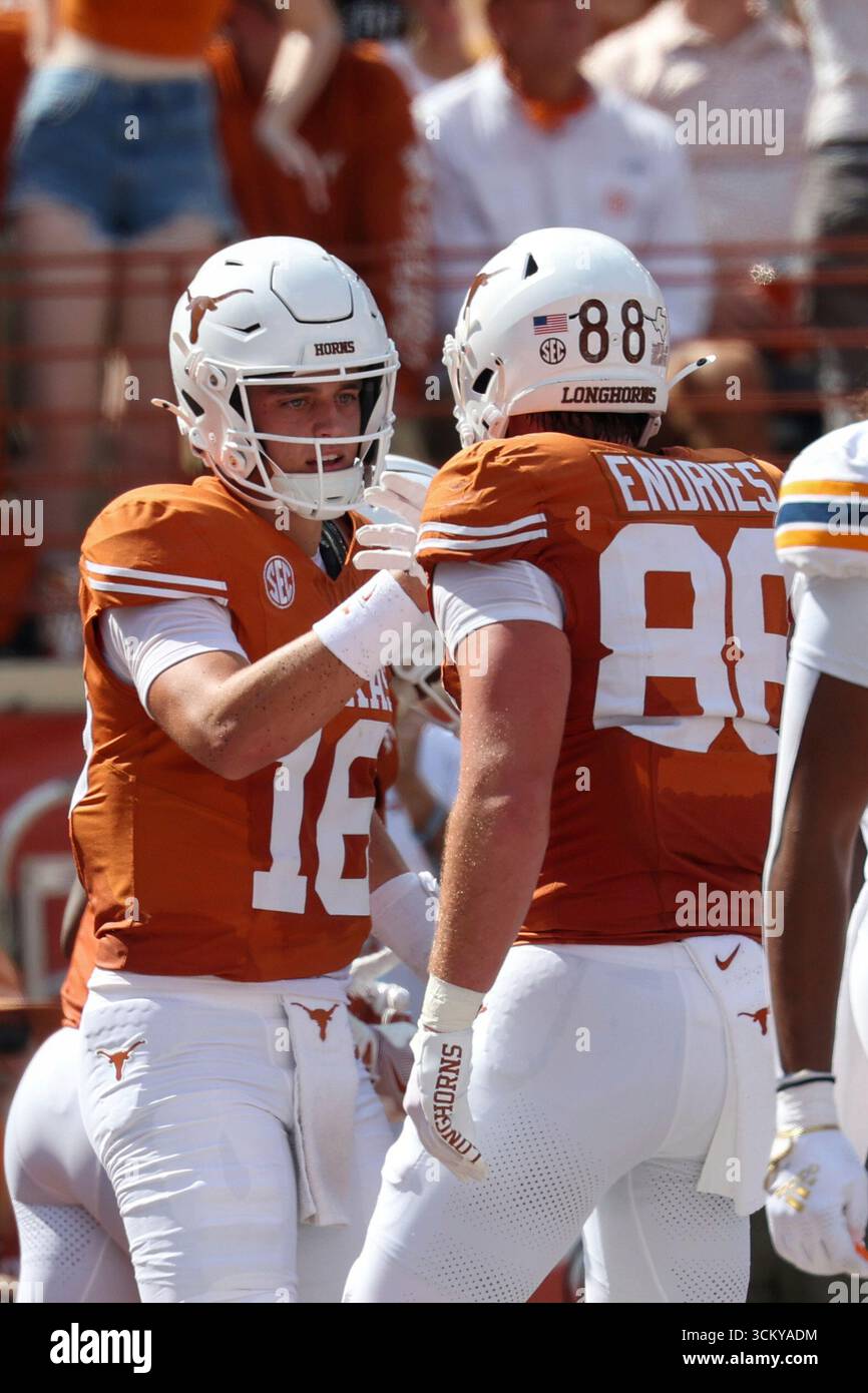 AUSTIN, TX - SEPTEMBER 13: Quarterback Arch Manning #16 of the Texas ...