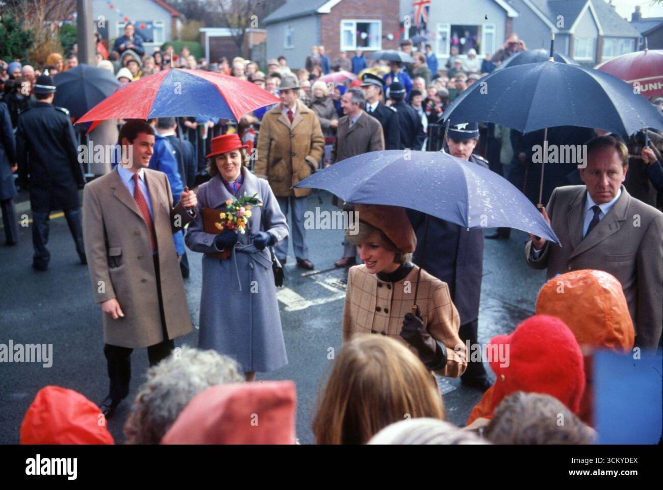 Princess of wales umbrella hi-res stock photography and images - Alamy
