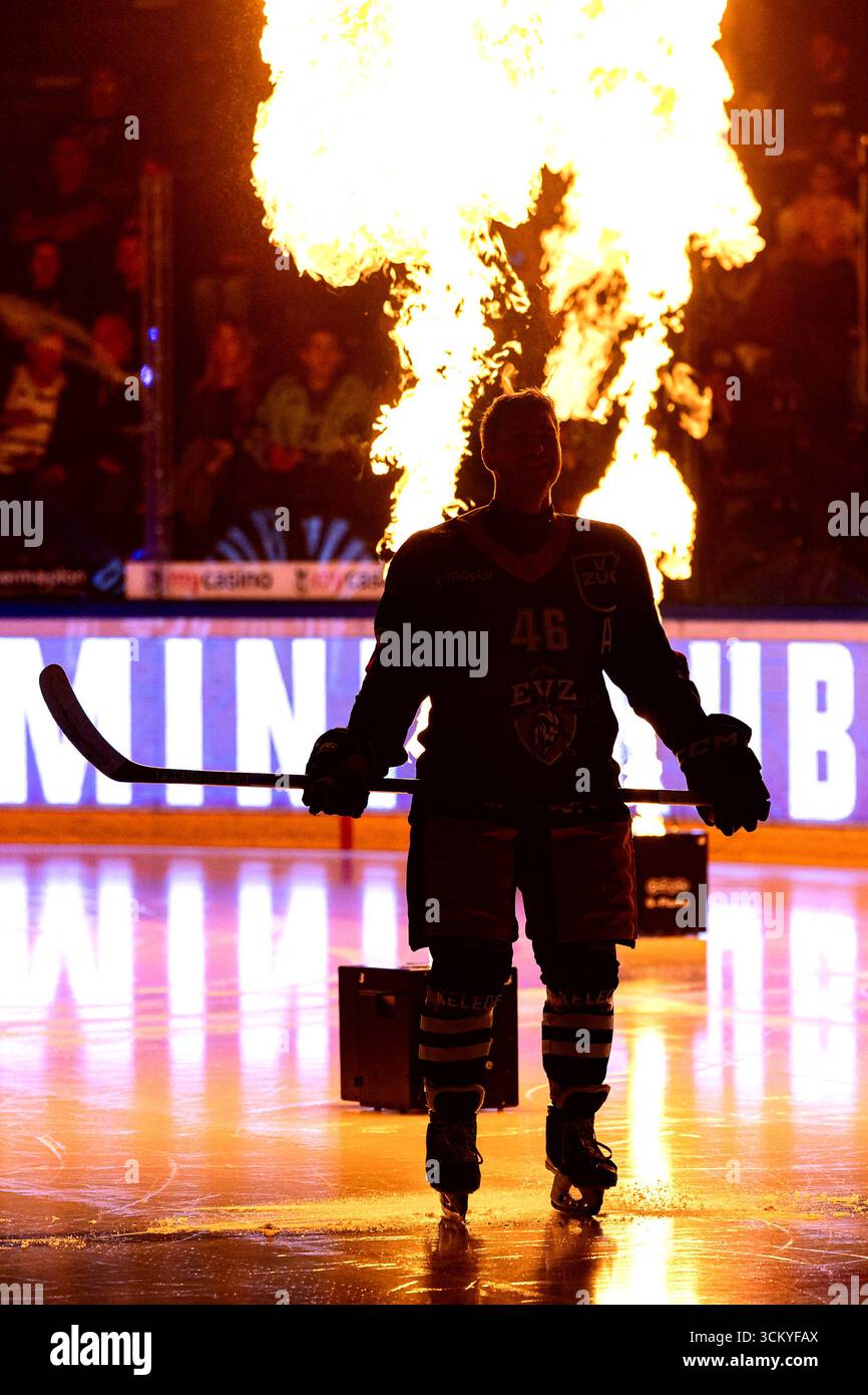 Lino Martschini #46 (EV Zug) during the pre-game show - September 13 ...