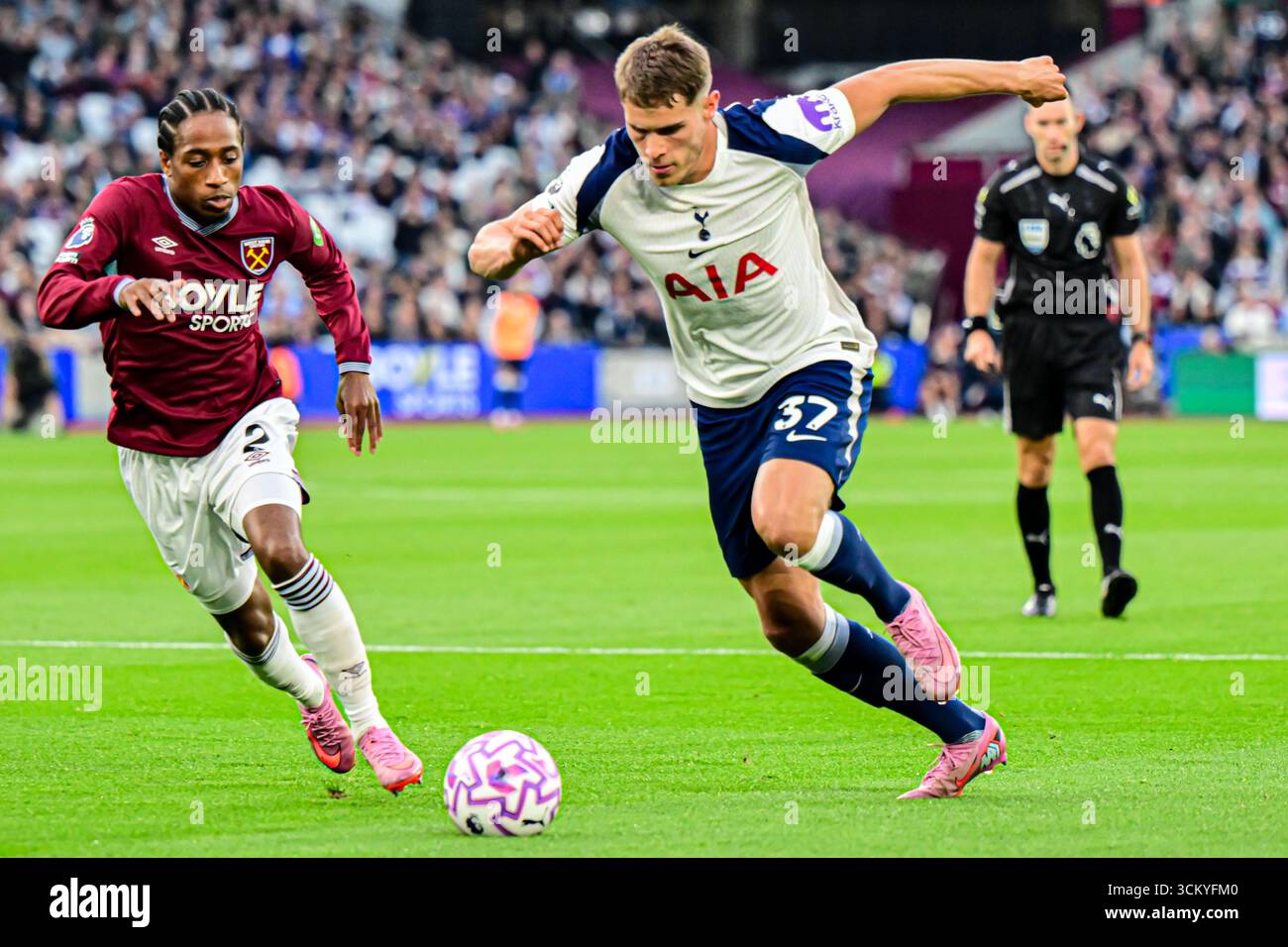 Horizontal saturday 13th september 2025 hi-res stock photography and ...