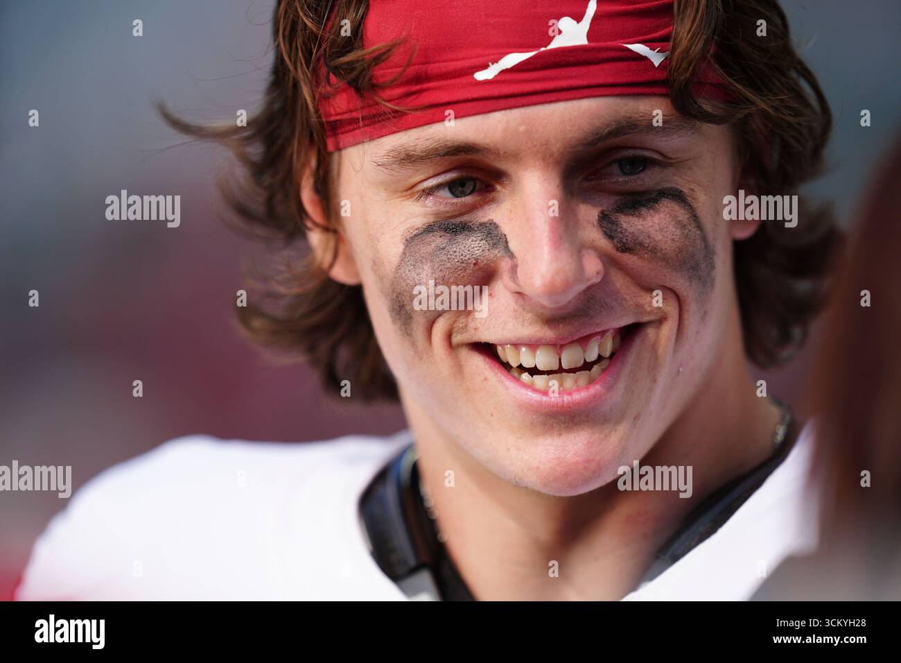 Oklahoma quarterback John Mateer in action during an NCAA college ...
