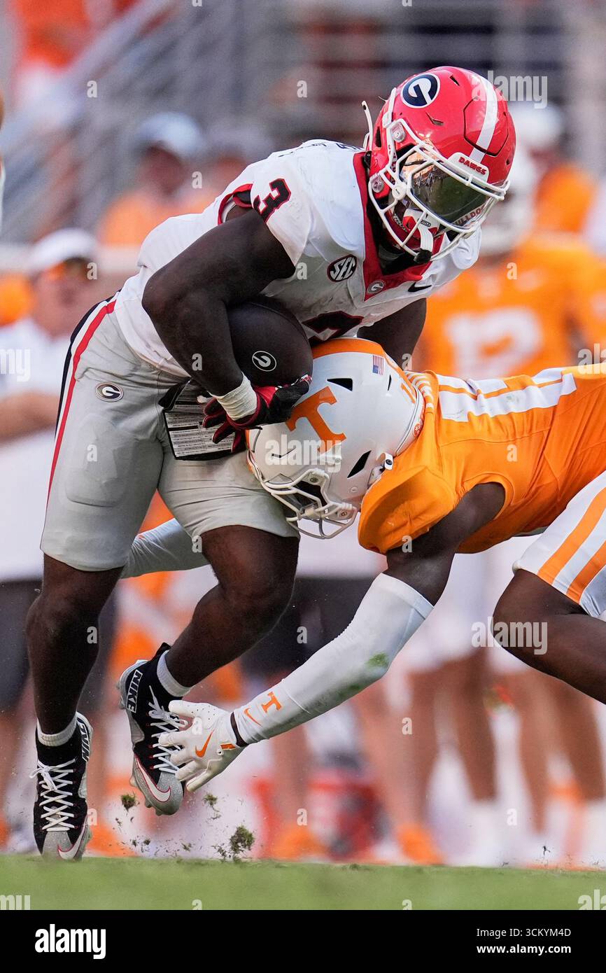 Georgia running back Nate Frazier (3) runs the ball against Tennessee ...