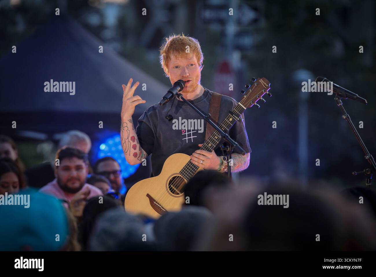 Singer-songwriter Ed Sheeran performs during "Ed Sheeran's Play: Live ...