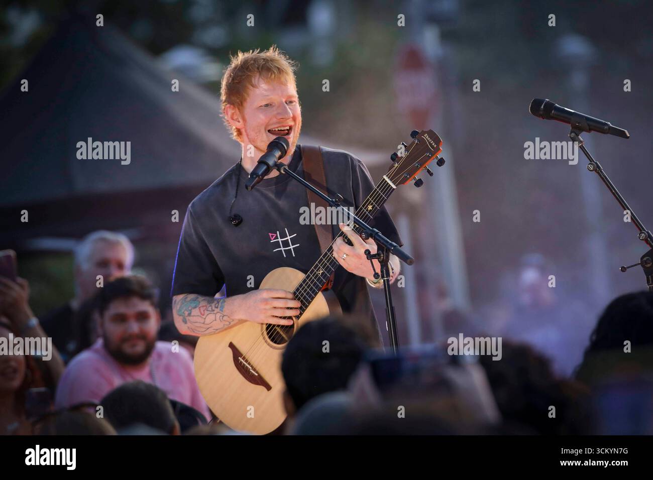Singer-songwriter Ed Sheeran performs during "Ed Sheeran's Play: Live ...
