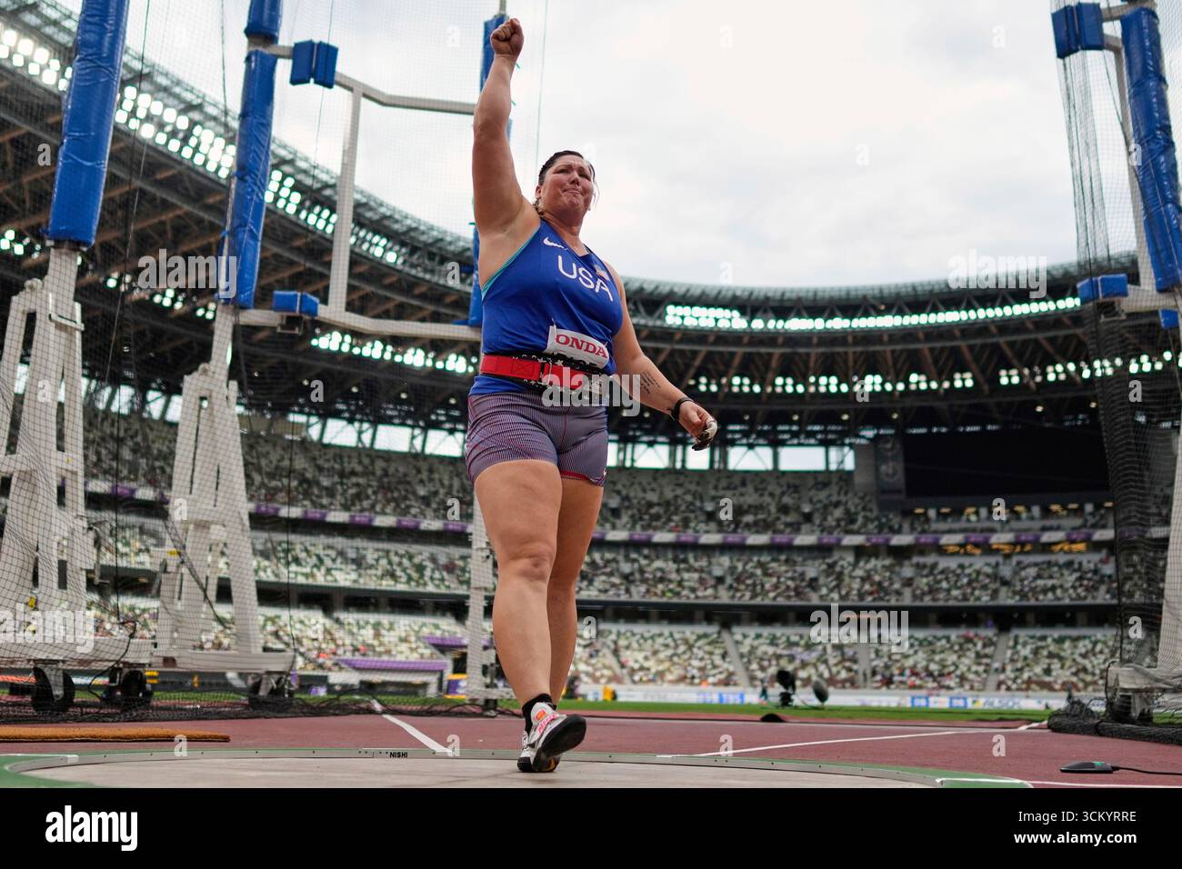 United States' Brooke Andersen reacts after an attempt at the women's ...