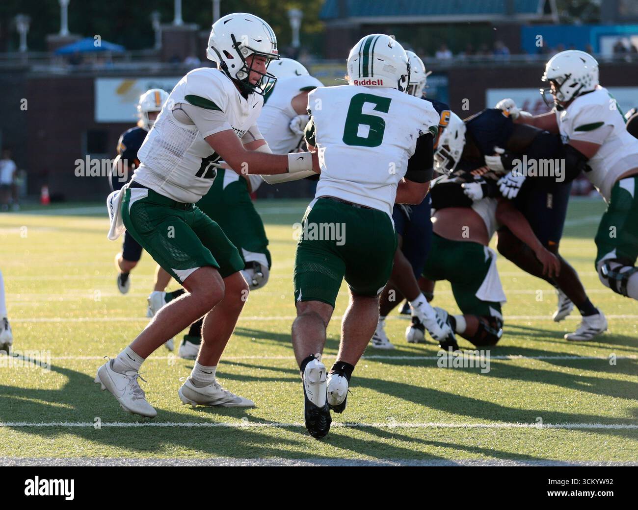 CHATTANOOGA, TN - SEPTEMBER 13: Stetson Hatters quarterback Kael ...