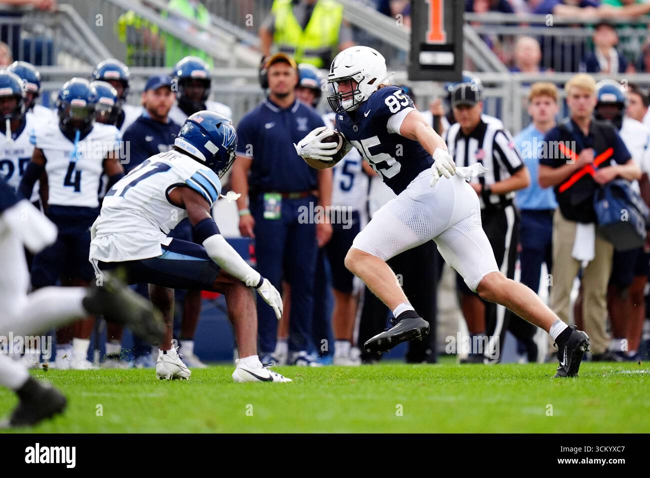 Penn State tight end Luke Reynolds (85) runs after catching a pass ...