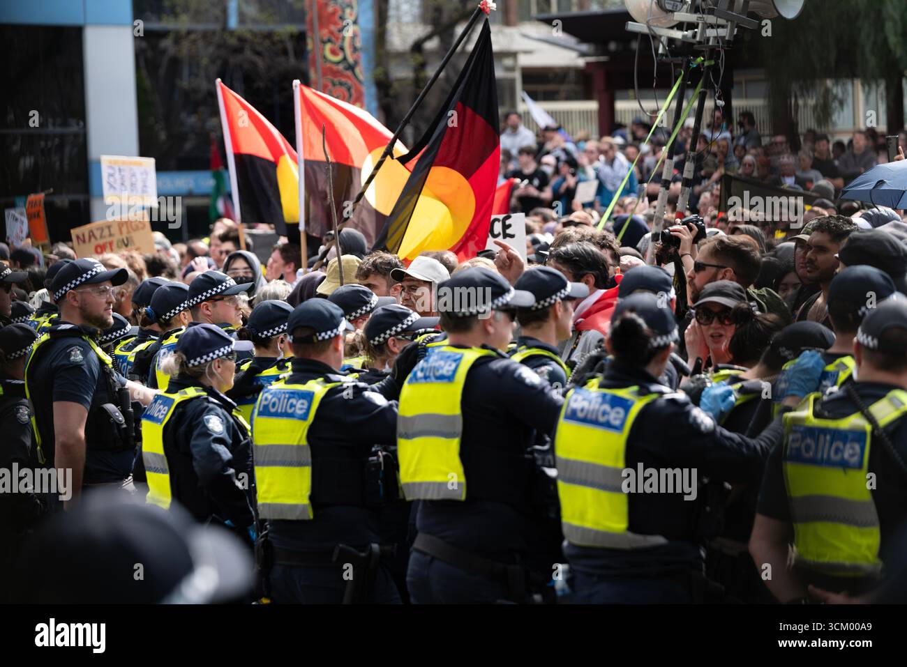Protesters march through Melbourne’s CBD during the Indigenous ...