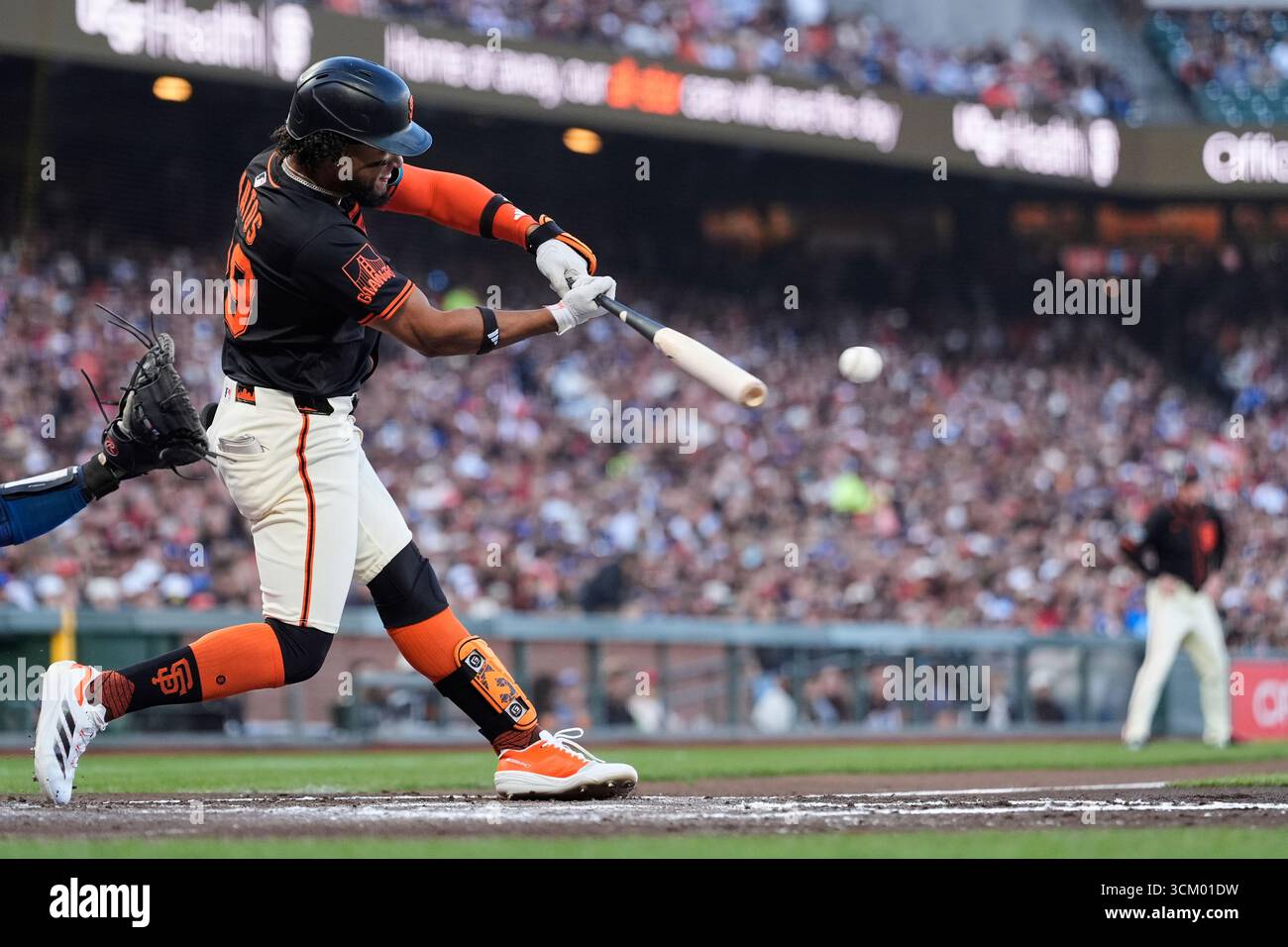 San Francisco Giants' Luis Matos hits an RBI single during the first ...