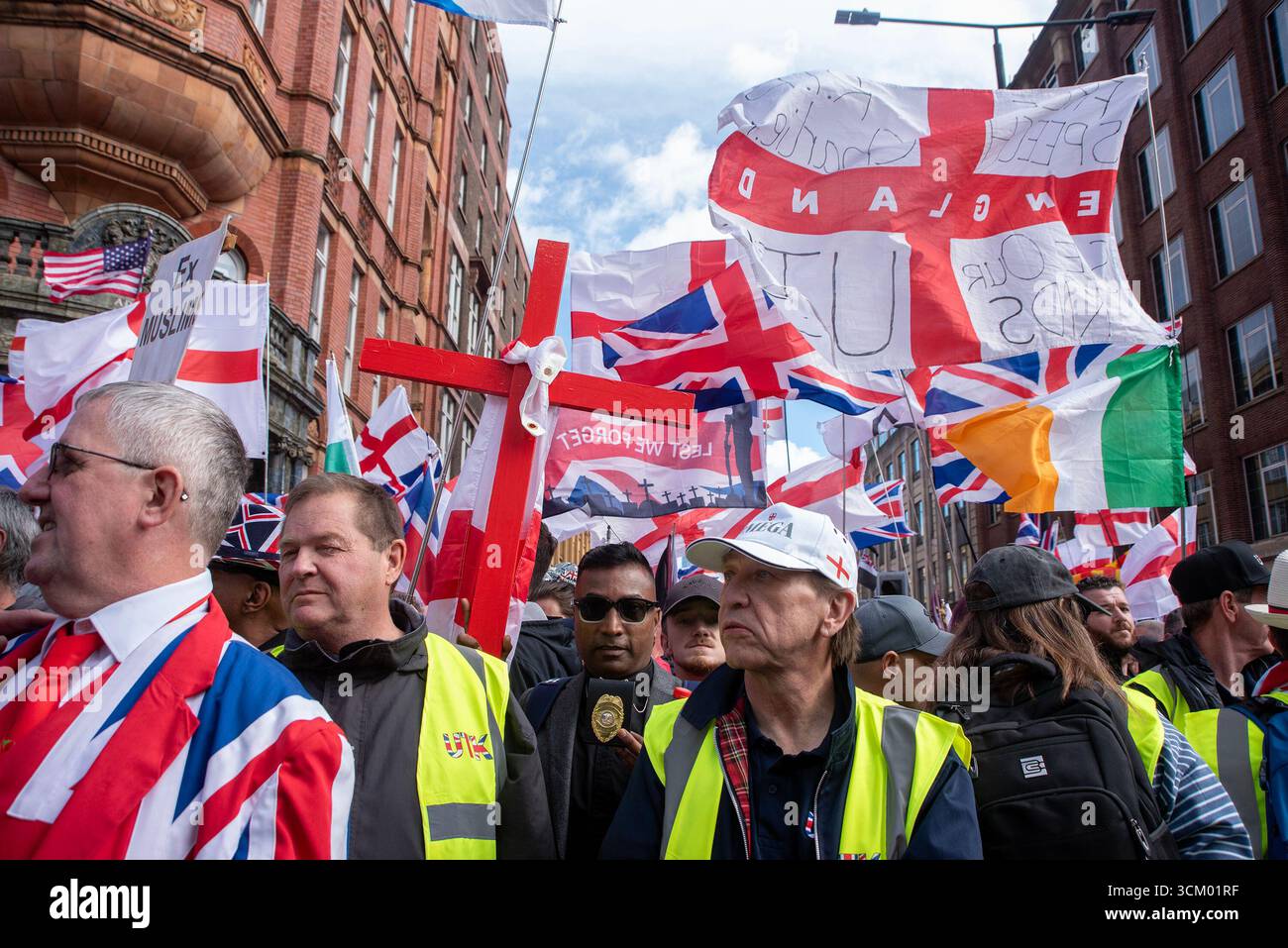 Protesters seen gathering with flags near the Waterloo Station ...